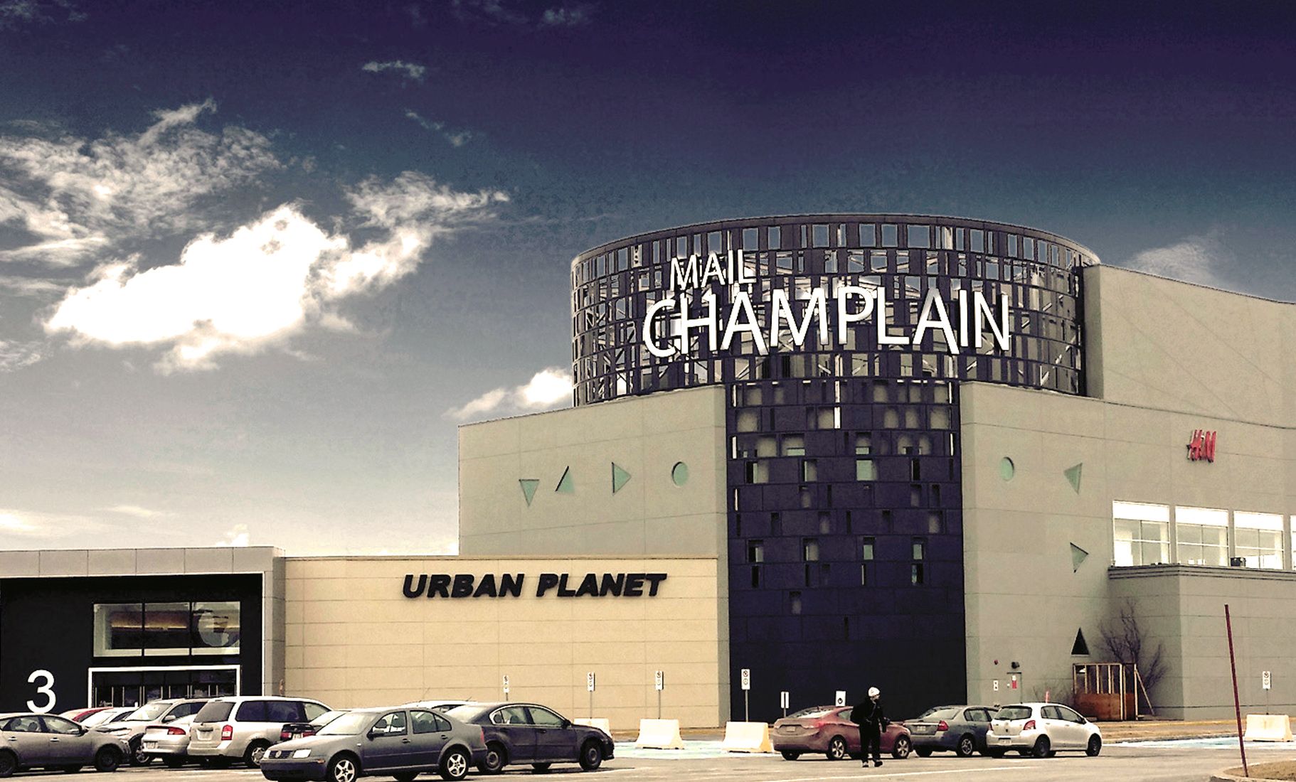 Location d'espace commercial - Mail Champlain - Cominar