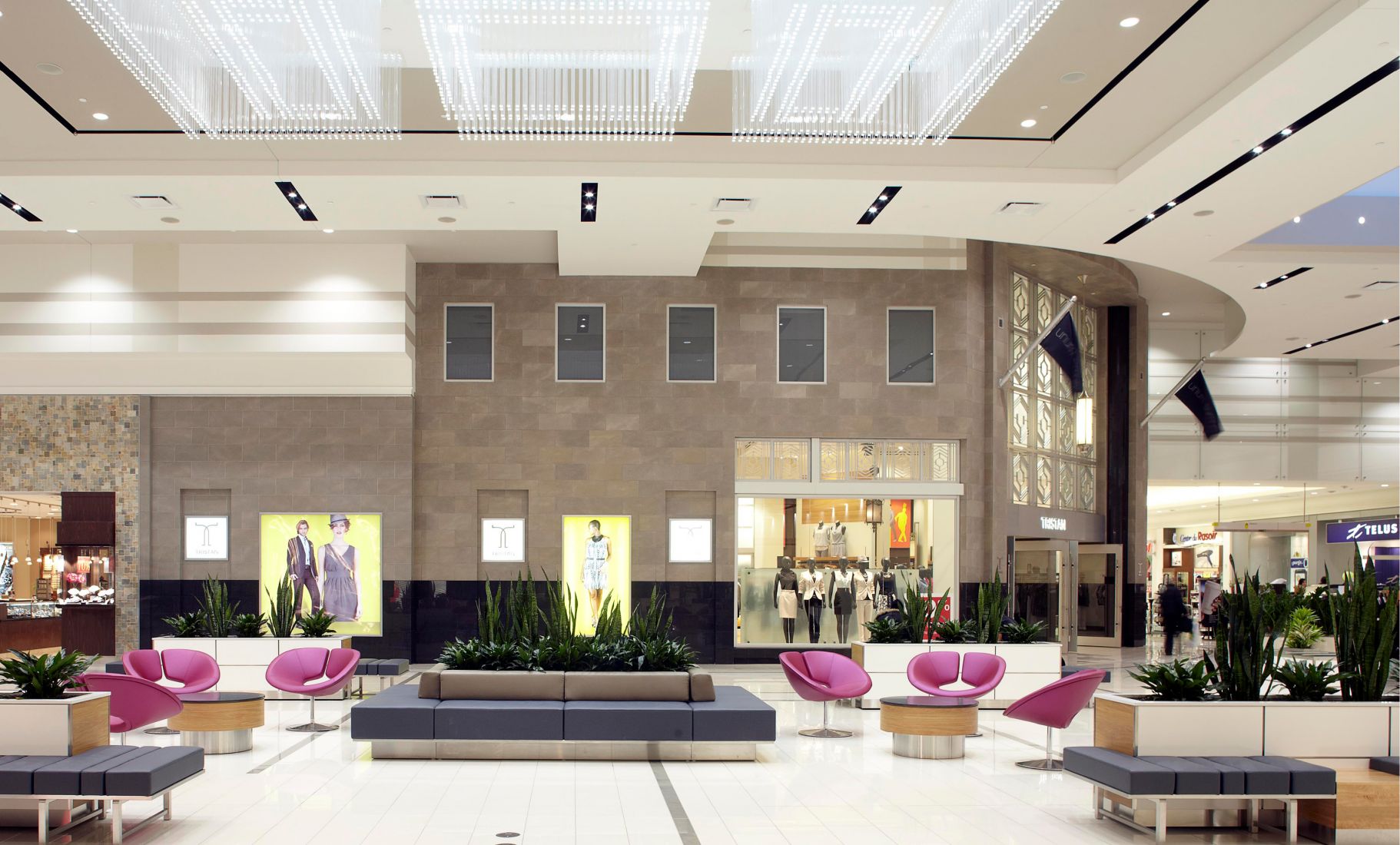 Location d'espace commercial - Mail Champlain - Cominar